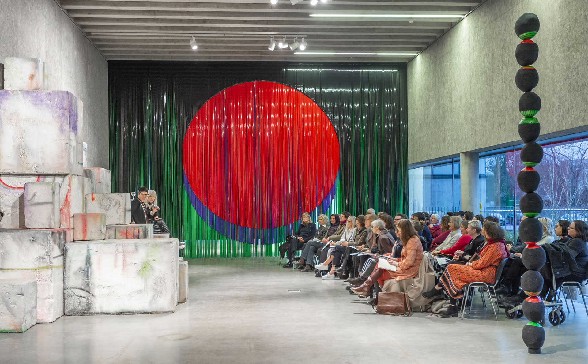 Visual Hub: description, news and contact info